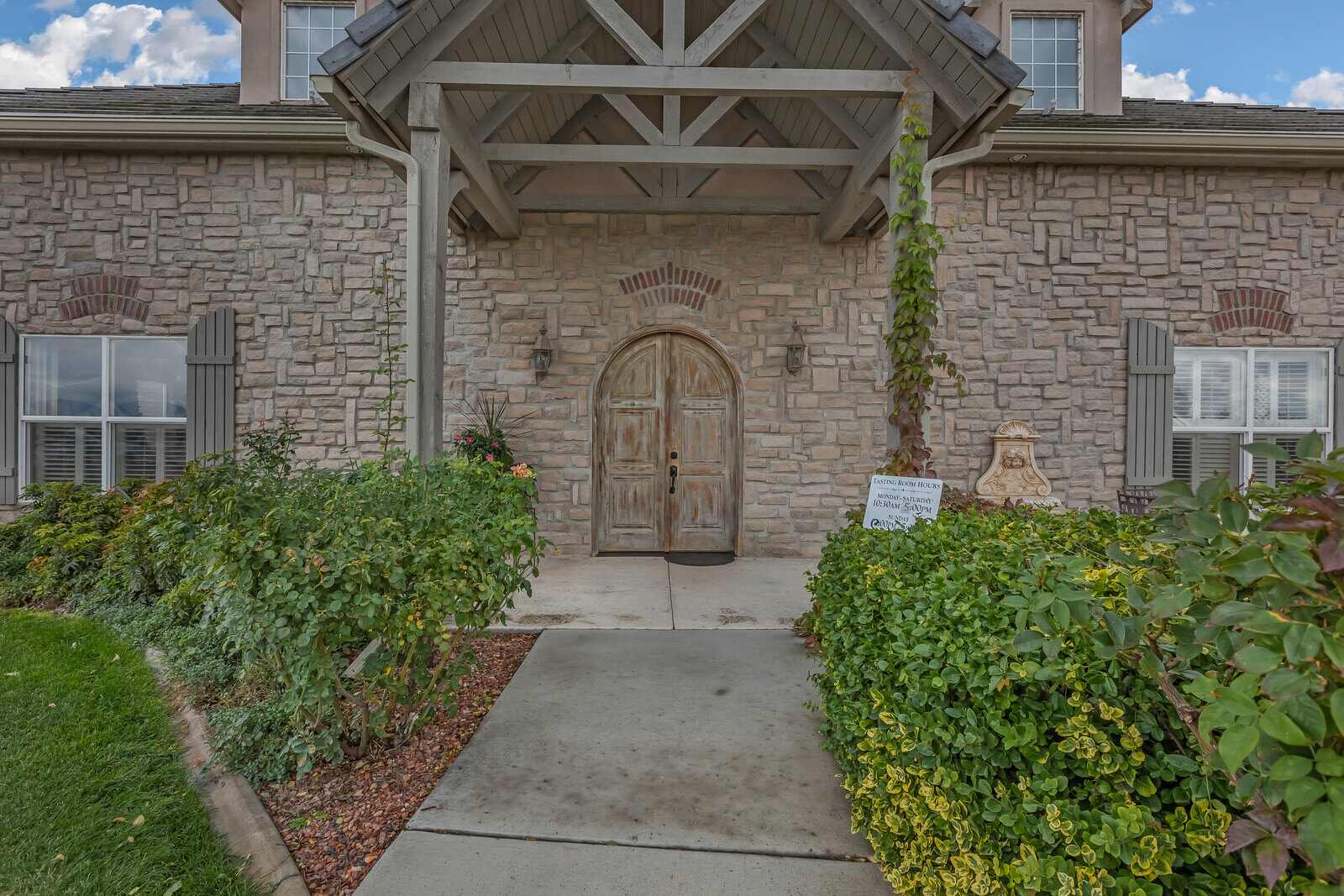 Winery | Two Rivers Winery